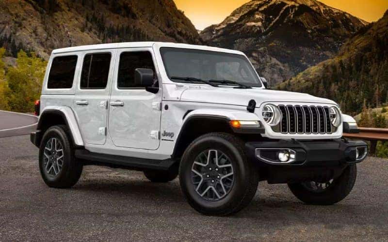 Why are my Jeep Wrangler brakes making grinding noise? - Ancira Jeep
