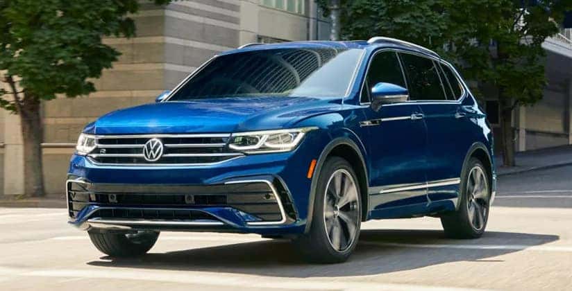 Interior Highlights of the 2024 Volkswagen Tiguan SEL R-Line near ...