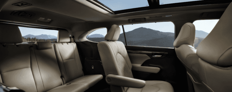 2020 Toyota Highlander Interior | Toyota of Naperville