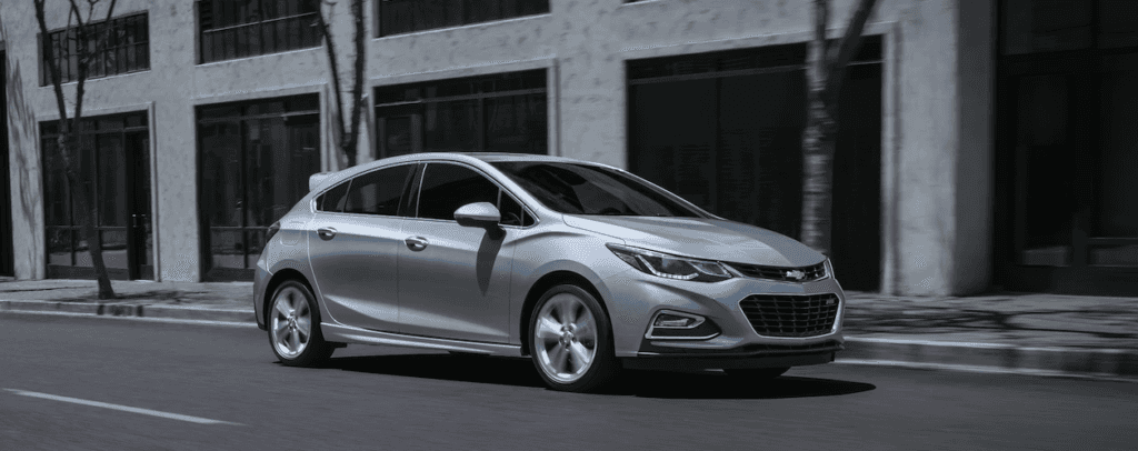 Enhance One-Tank Road Trips With the 52 MPG 2019 Chevy Cruze Diesel