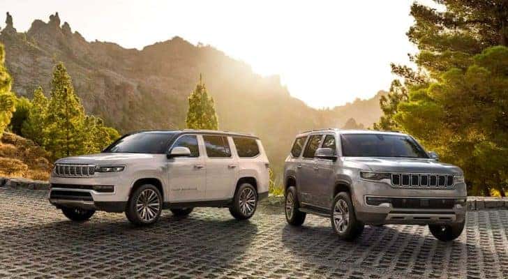 Jeep Grand Cherokee vs Jeep Wrangler | New & Used SUVs