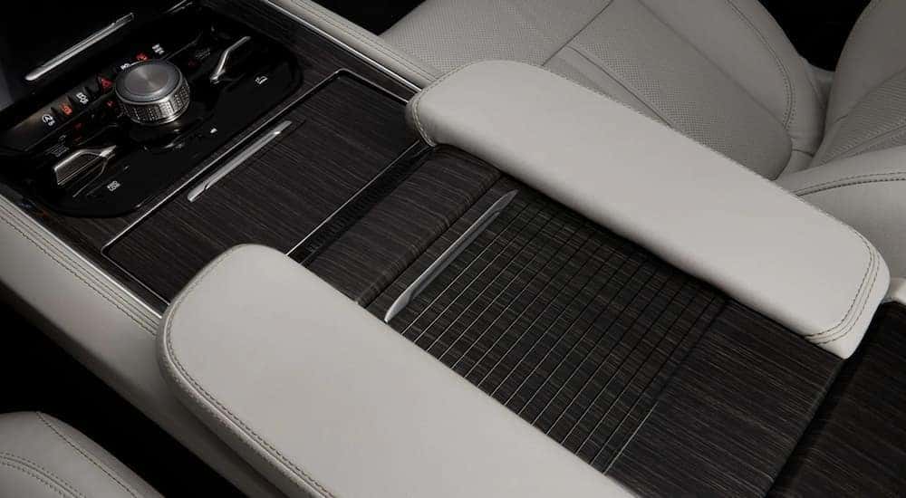 Our Favorite Tech Features in the 2022 Wagoneer