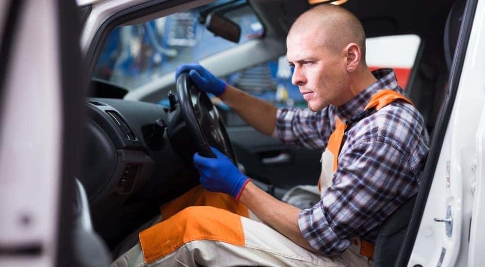 Car Steering Basics: From How It Works to Signs of Trouble