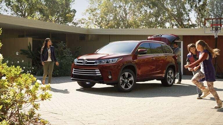 2018 Toyota Highlander | Specs & Info | Toyota of Gastonia